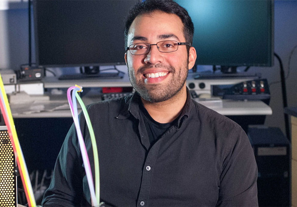 Steve Ramirez, le neuroscientifique qui joue avec votre mémoire - The ...