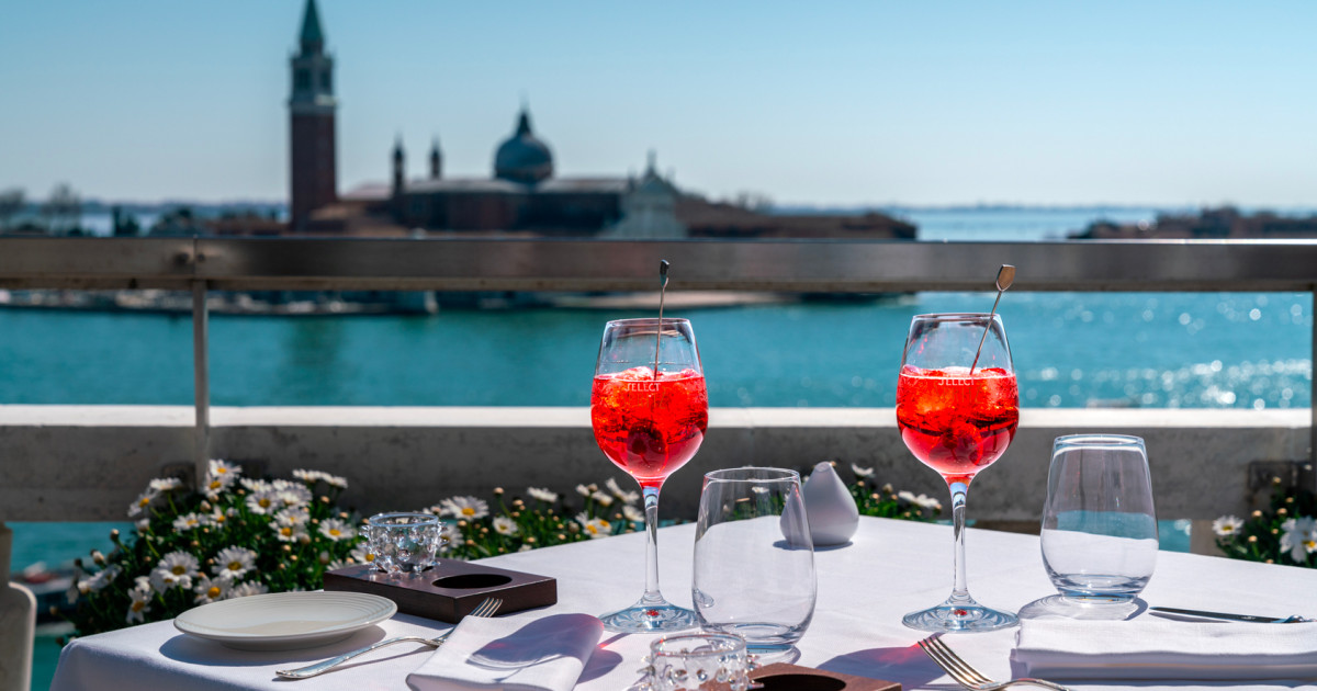 Select Aperitivo, Venetian spirit - The Good Life