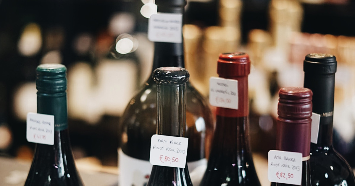 10 grands vins encore abordables (mais plus pour longtemps…) - The Good ...